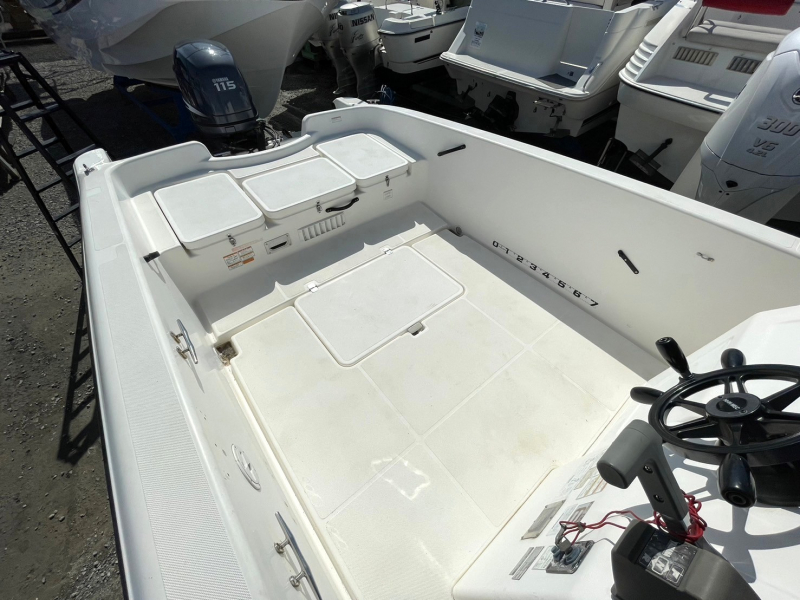 中古艇情報 ヤマハ UF-21CC | 中古艇・新艇・販売店検索 ボートワールド